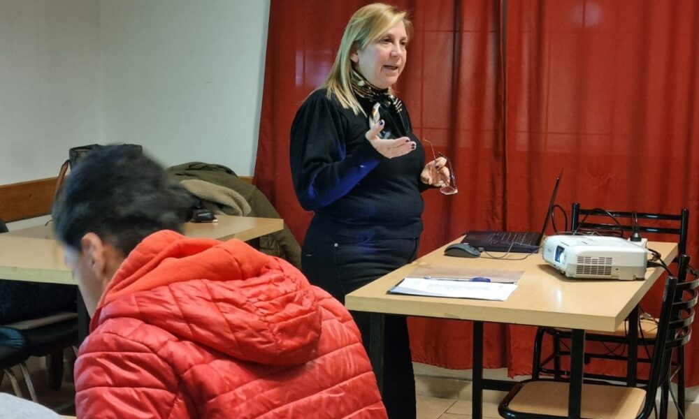 Primer Ciclo de Formación en Oficio en la Dirección General de ...